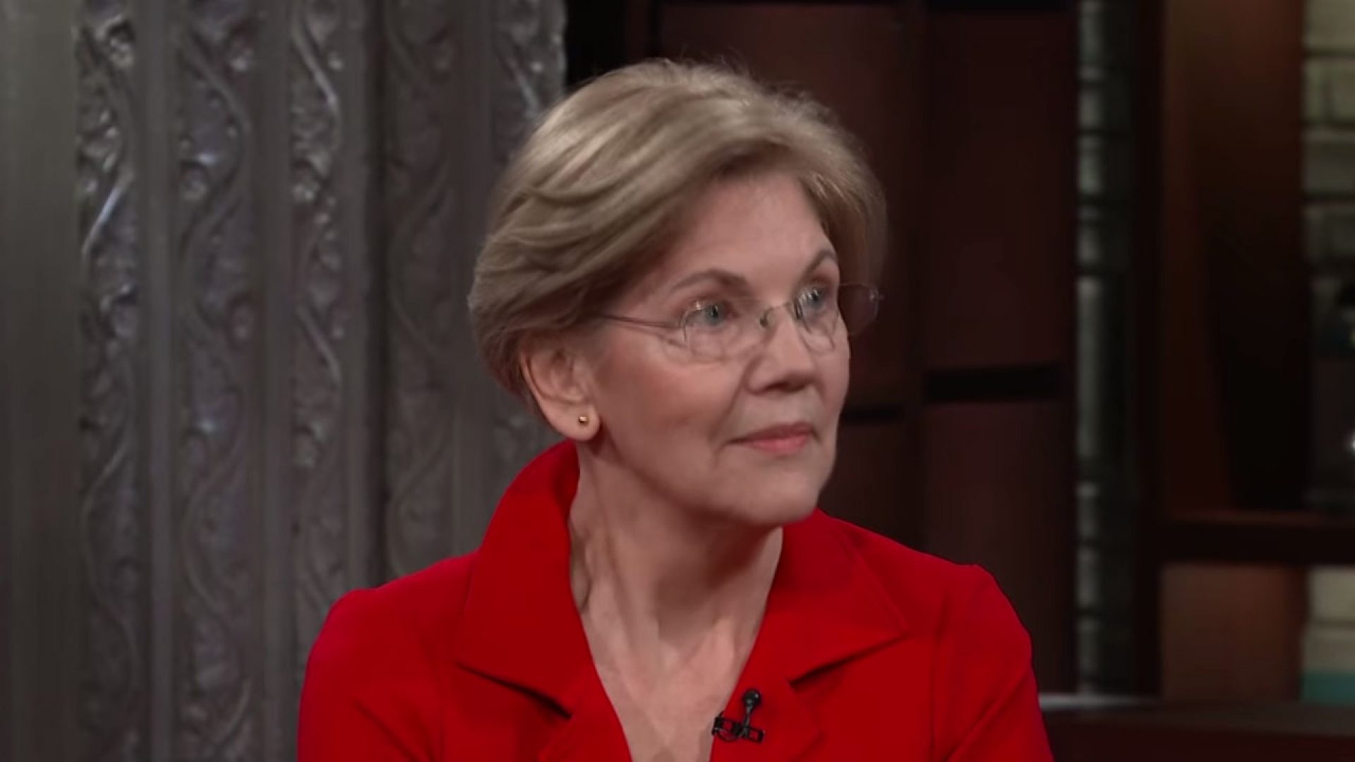 Sen. Elizabeth Warren Falls on Senate Floor During Israel Arms Vote