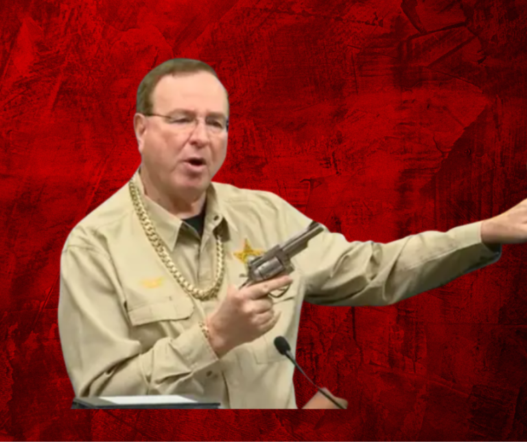 Florida Sheriff Displays $50K Chain Seized From Alleged Drug Dealer